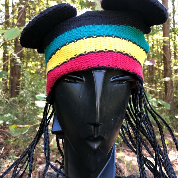 Disney | Accessories | Disney Reggae Jamaica Adult Beanie Mickey Mouse ...